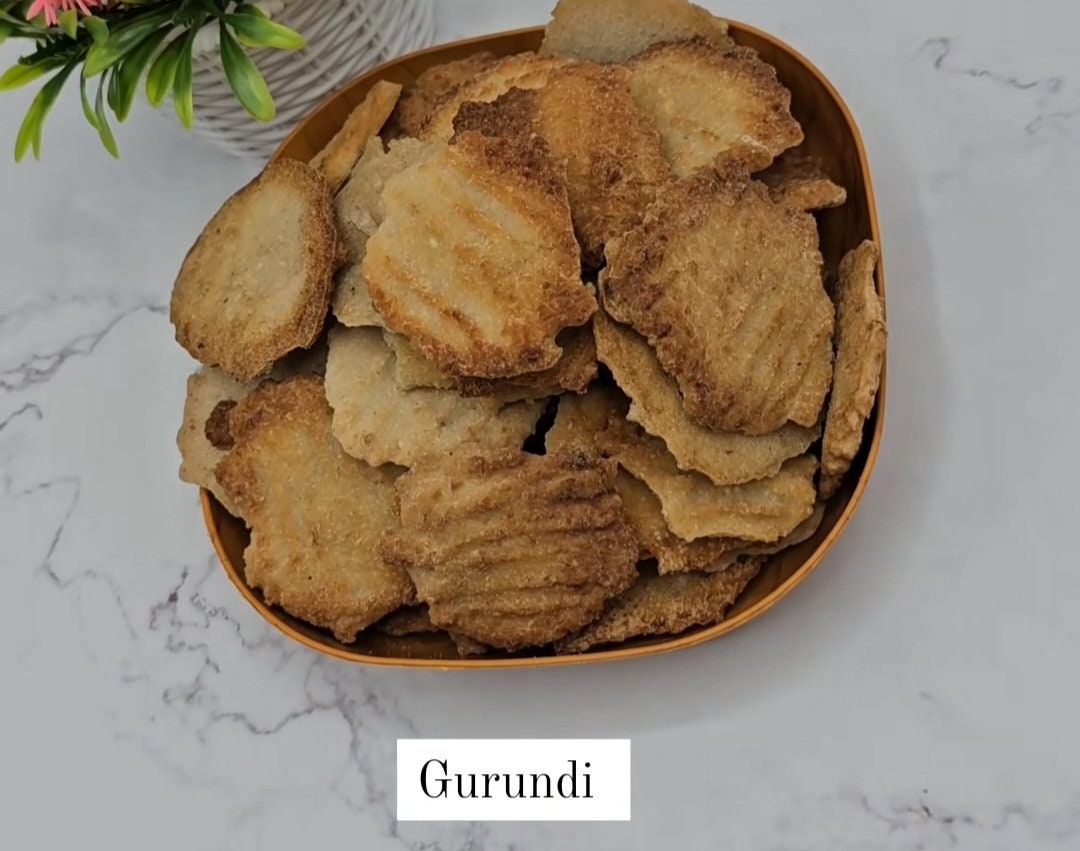 GURUNDI... Coconut Chips. 500 Ml Jar - Etsy