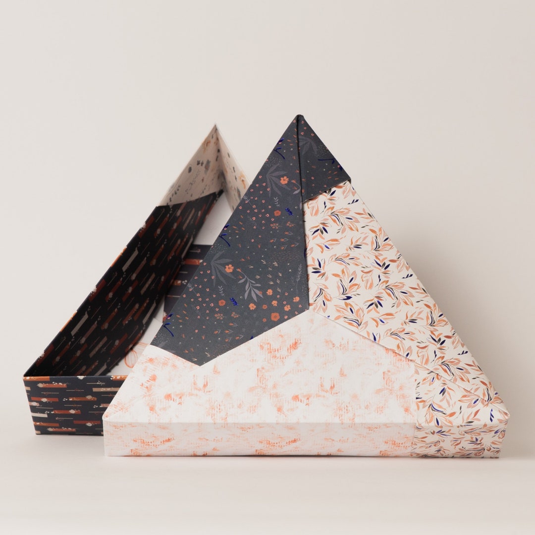 Origami TRIANGLE Box (25cm/8cm) - Etsy