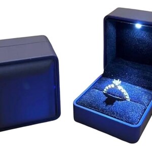 New Design LED Light Engagement / Wedding / Anniversary Jewelry Ring ...