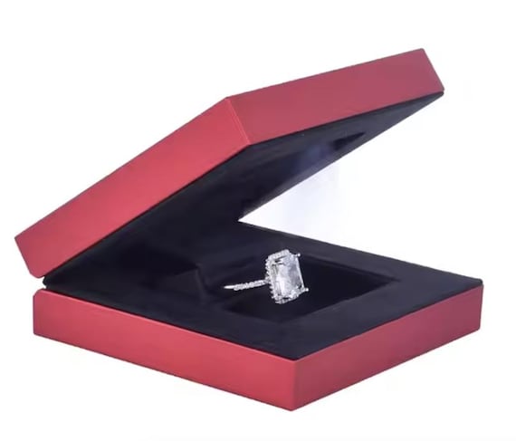 Hidden engagement ring box store
