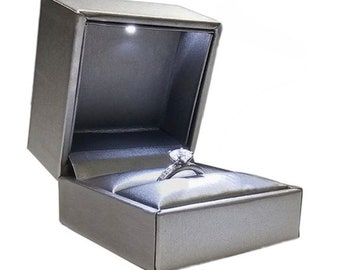 Elegant Baby Tiffany Blue Engagement Ring Box With LED Light Box Great ...
