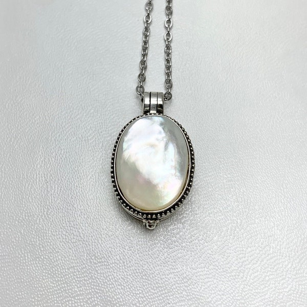 Pearl Locket - Etsy