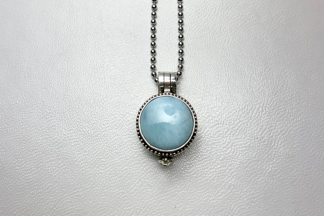 STERLING SILVER Vintage Style Box Locket With Larimar Cabochon on 24 ...