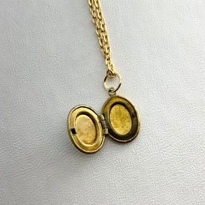 SMALL Antique Brass LOCKET With Vintage Oval Glass Pink Rose Cabochon ...