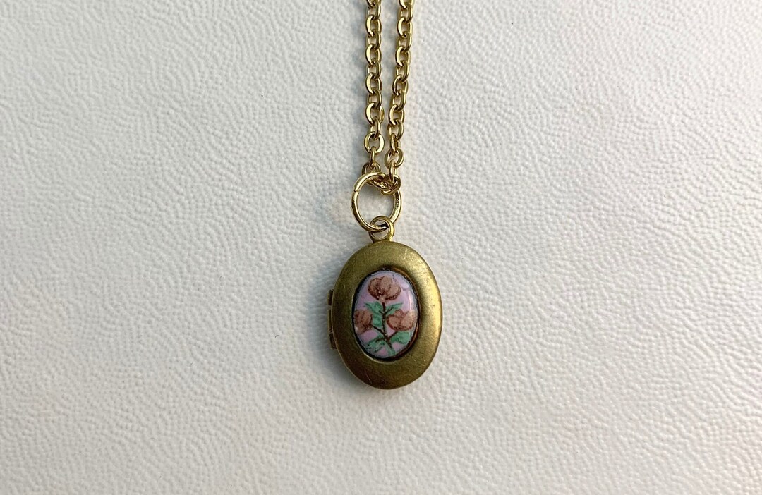 SMALL Antique Brass LOCKET With Vintage Oval Guilloche Enamel Cabochon ...