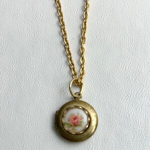 SMALL Antique Brass LOCKET With Vintage Glass Limoge - Etsy