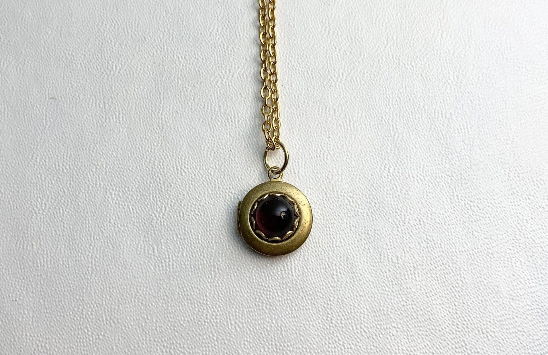 SMALL Antique Brass LOCKET With Dark Ruby Red Glass Cabochon - Etsy