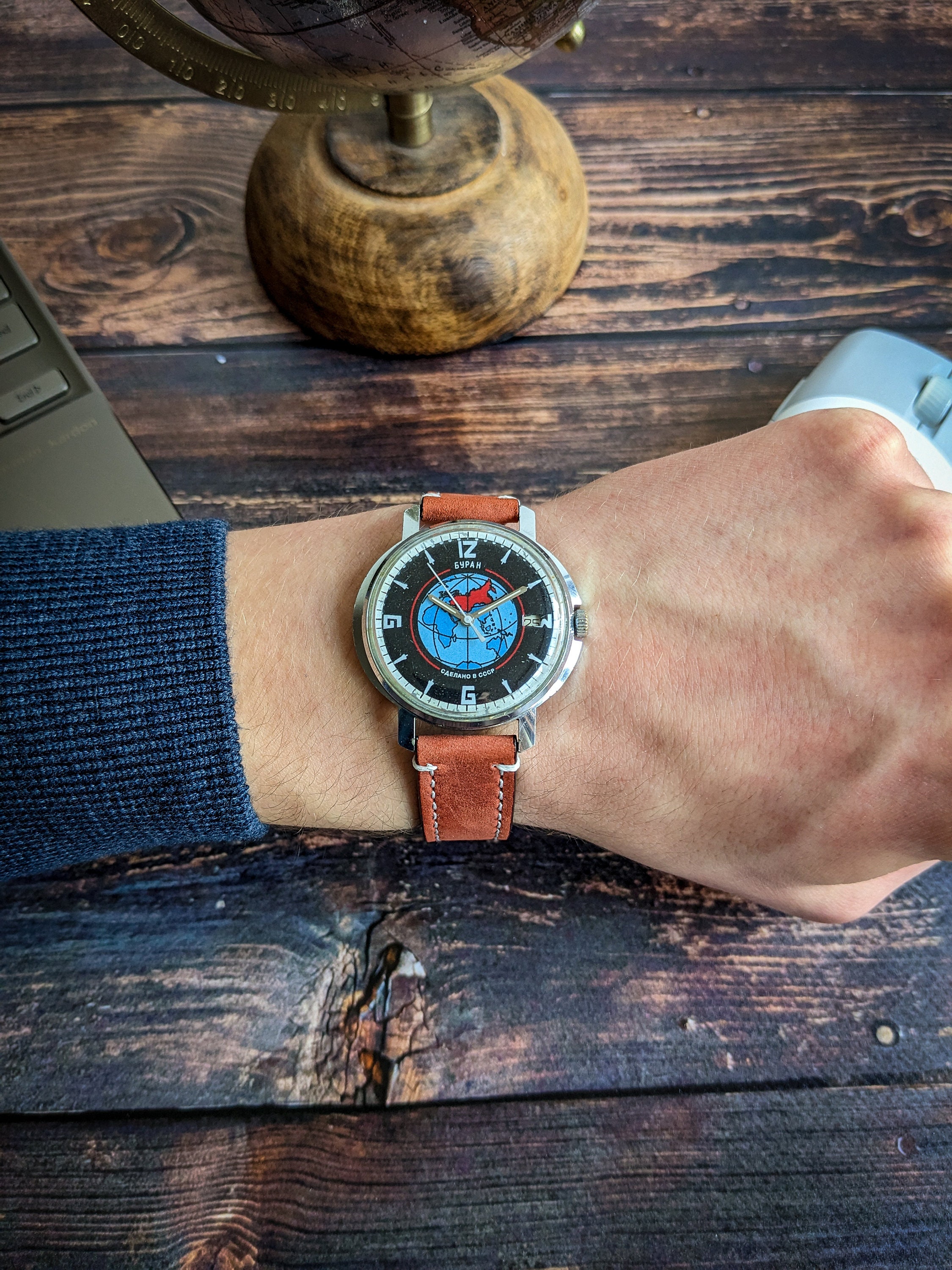 RARE Vintage Vostok Sputnik Watch. Space Sputnik Dial. 2409A. - Etsy