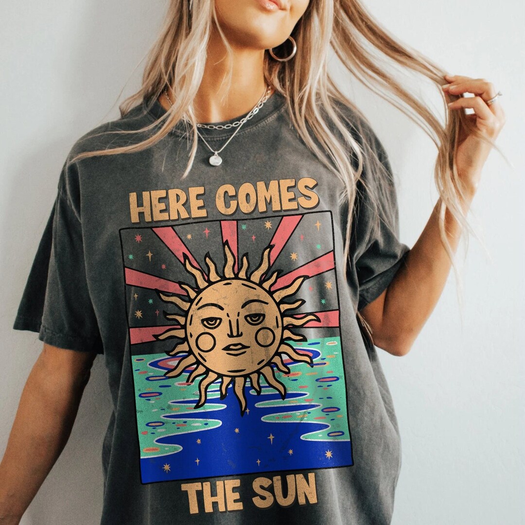 Here Comes the Sun Tee Comfort Colors® Retro Hippie Clothes Summer ...