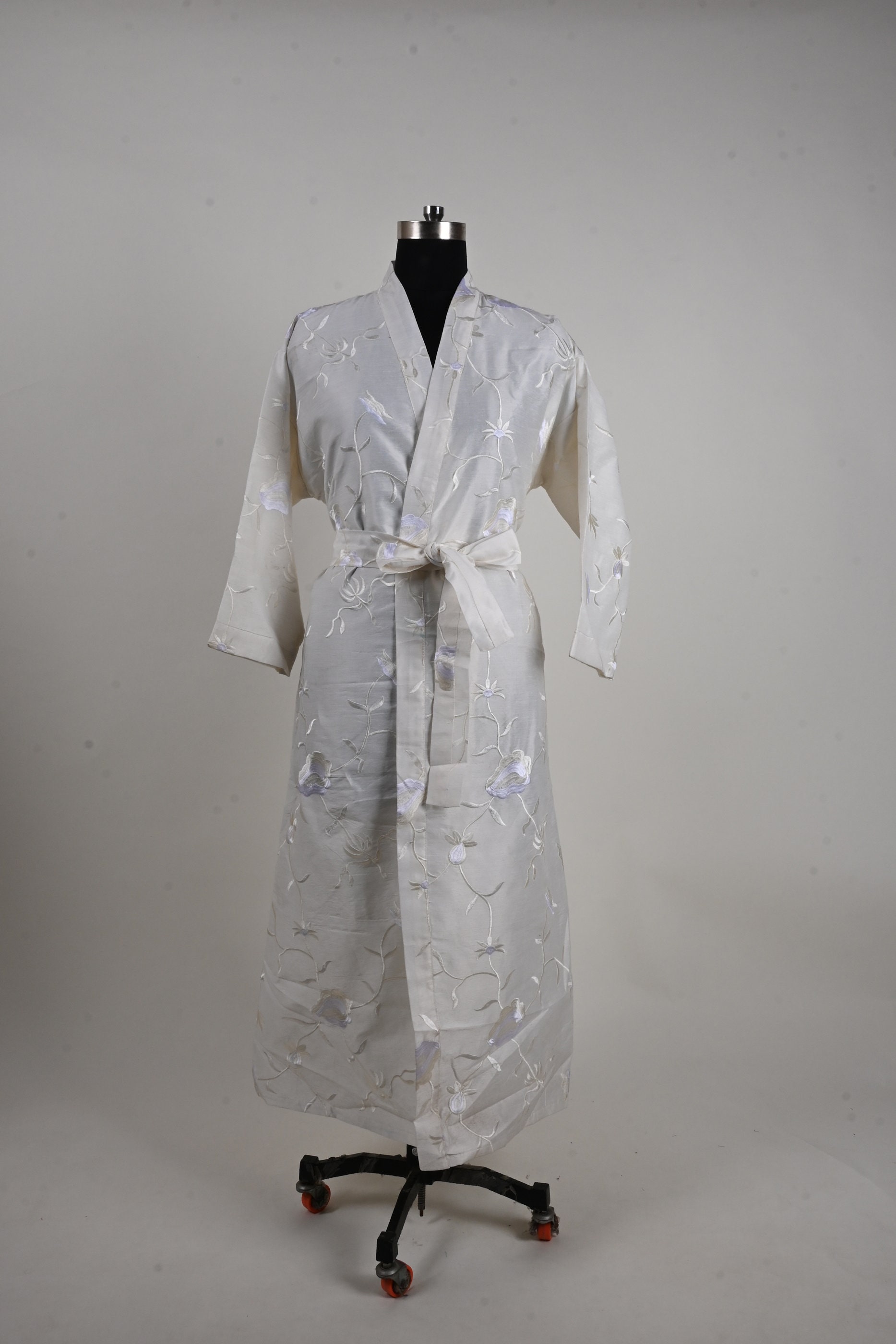Chinese Silk Robe Embroidered for Men Dressing Gown Unisex - Etsy