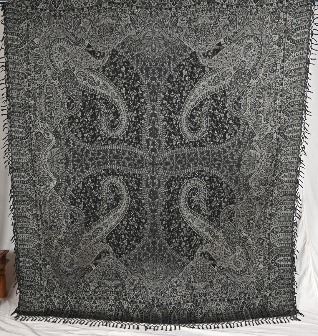 Black Cashmere Bedspread, Handmade Jacquard Design King Size Bedding ...