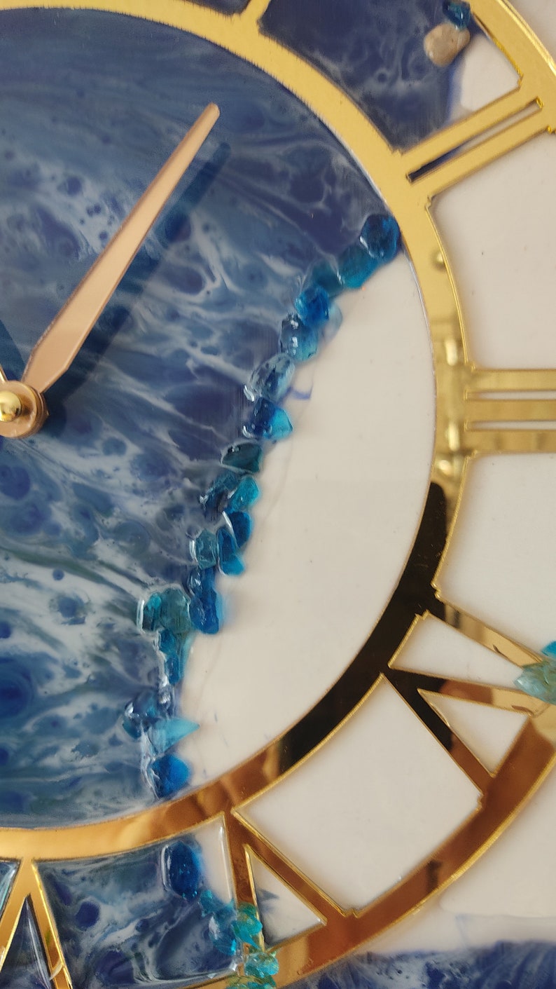 Unique Resin Wall Clock , Modern Art Decor , Wall Interior Decor - Etsy