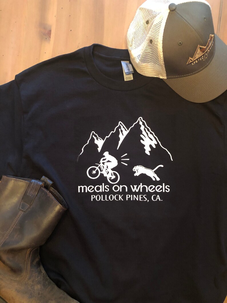 Funny T-shirt / Meals on Wheels - Etsy