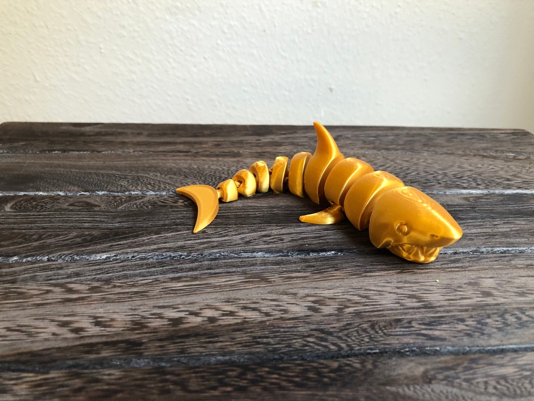 3D Printed Articulated Shark Super Fun Fidget - Etsy
