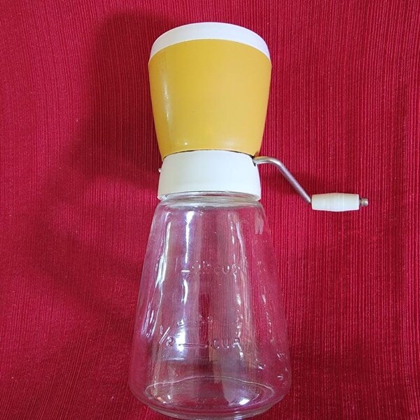 Vintage Nut Chopper - Etsy