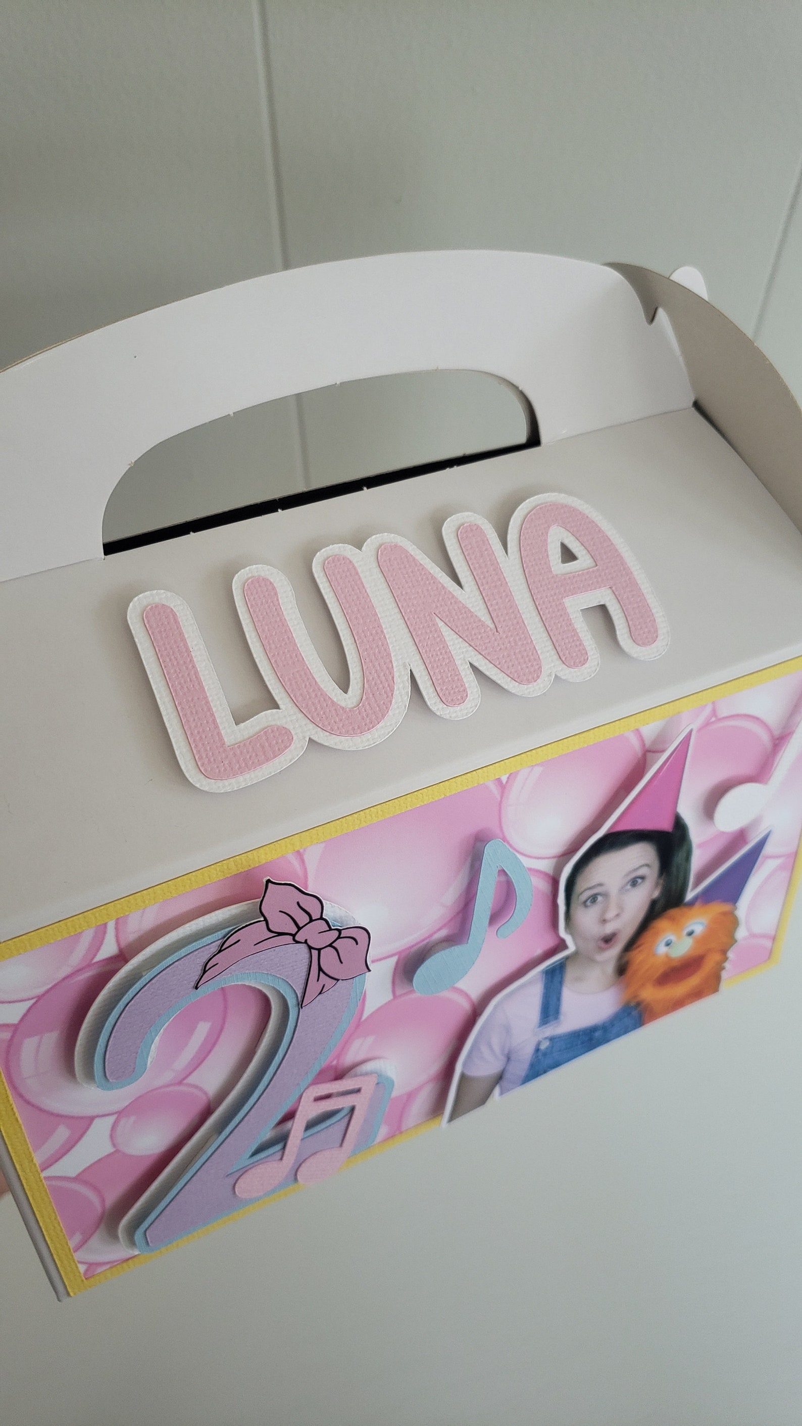 Ms. Rachel Pastel Favor Boxes, Songs for Littles, Ms Rachel White Gable ...