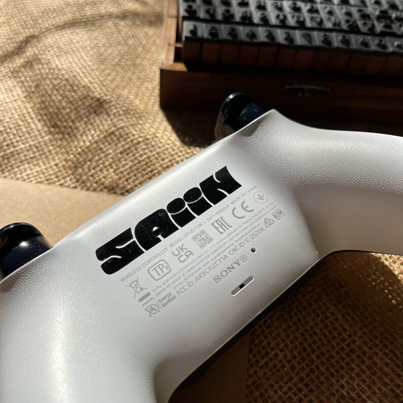 Gaming Controller Name Tag, PS5, PS4, XBOX, Name Decal - Etsy