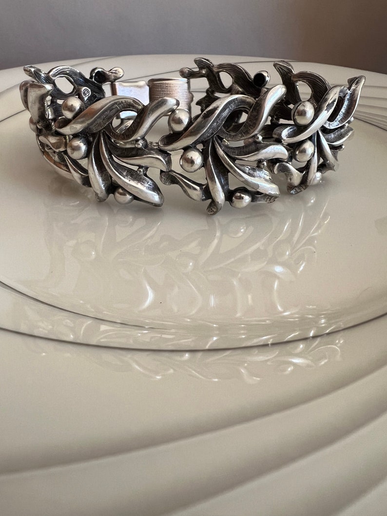 Tortolani Silver Tone Floral Link Wide Bracelet: Exquisite 8" Textured ...