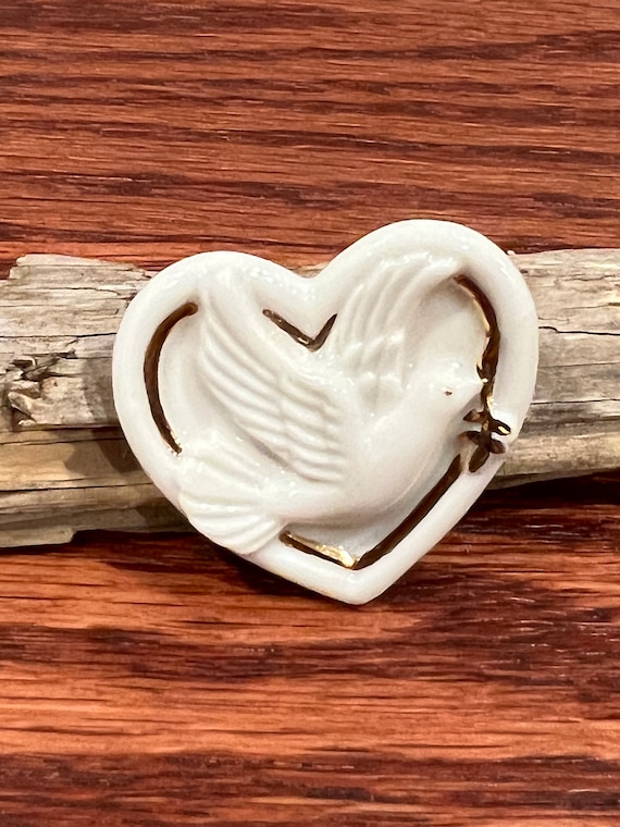 Vintage Lenox Porcelain Heart Dove Pin | Gold Accents… - Gem