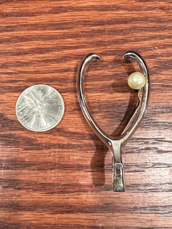 Vintage Crown Trifari Wishbone Pearl Brooch Pin Iconi… - Gem