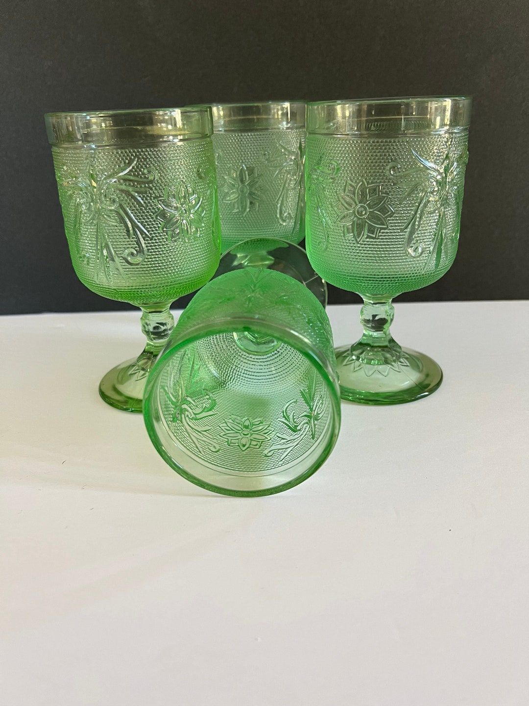Vintage Green Sandwich Glass Goblet Set of 4, Indiana Tiara Genie ...