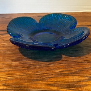 Vintage Blenko Blue Glass Flower Bowl MCM Petal-shaped Centerpiece ...