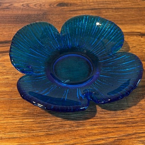 Vintage Blenko Blue Glass Flower Bowl MCM Petal-shaped Centerpiece ...