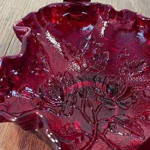 Vintage 1997 Fenton Ruby Red Art Glass Basket With Ruffle Rim & Rose ...