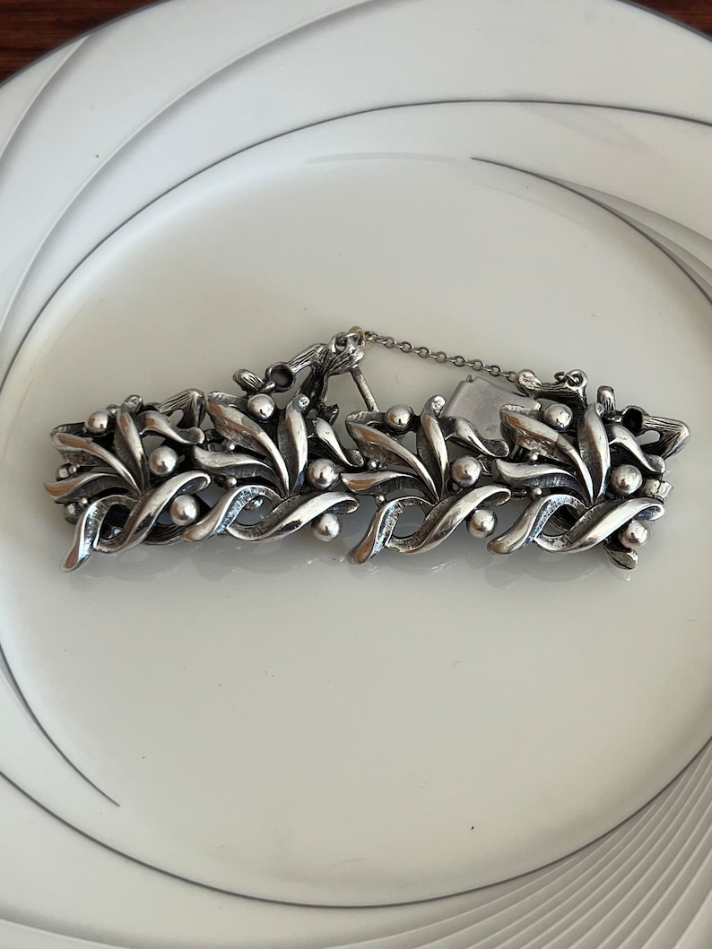 Tortolani Silver Tone Floral Link Wide Bracelet: Exquisite 8" Textured ...