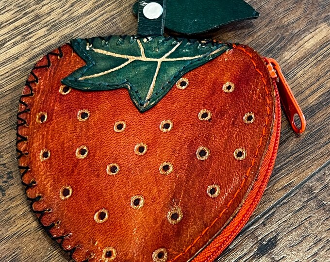 Retro 80s Strawberry Coin Purse Red & Black Stitched Design Unique Fun ...