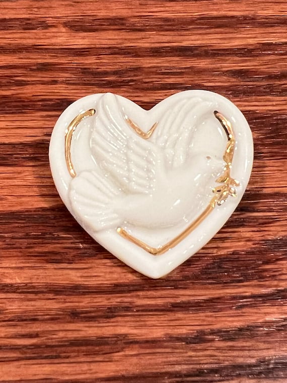 Vintage Lenox Porcelain Heart Dove Pin | Gold Accents… - Gem