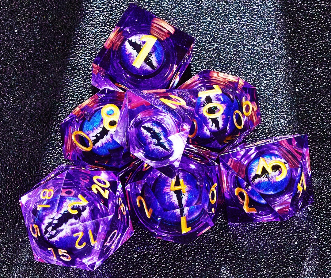 Liquid Core Dragon Eye Dnd Dice Set, Liquid Core Christmas Dice Set for ...