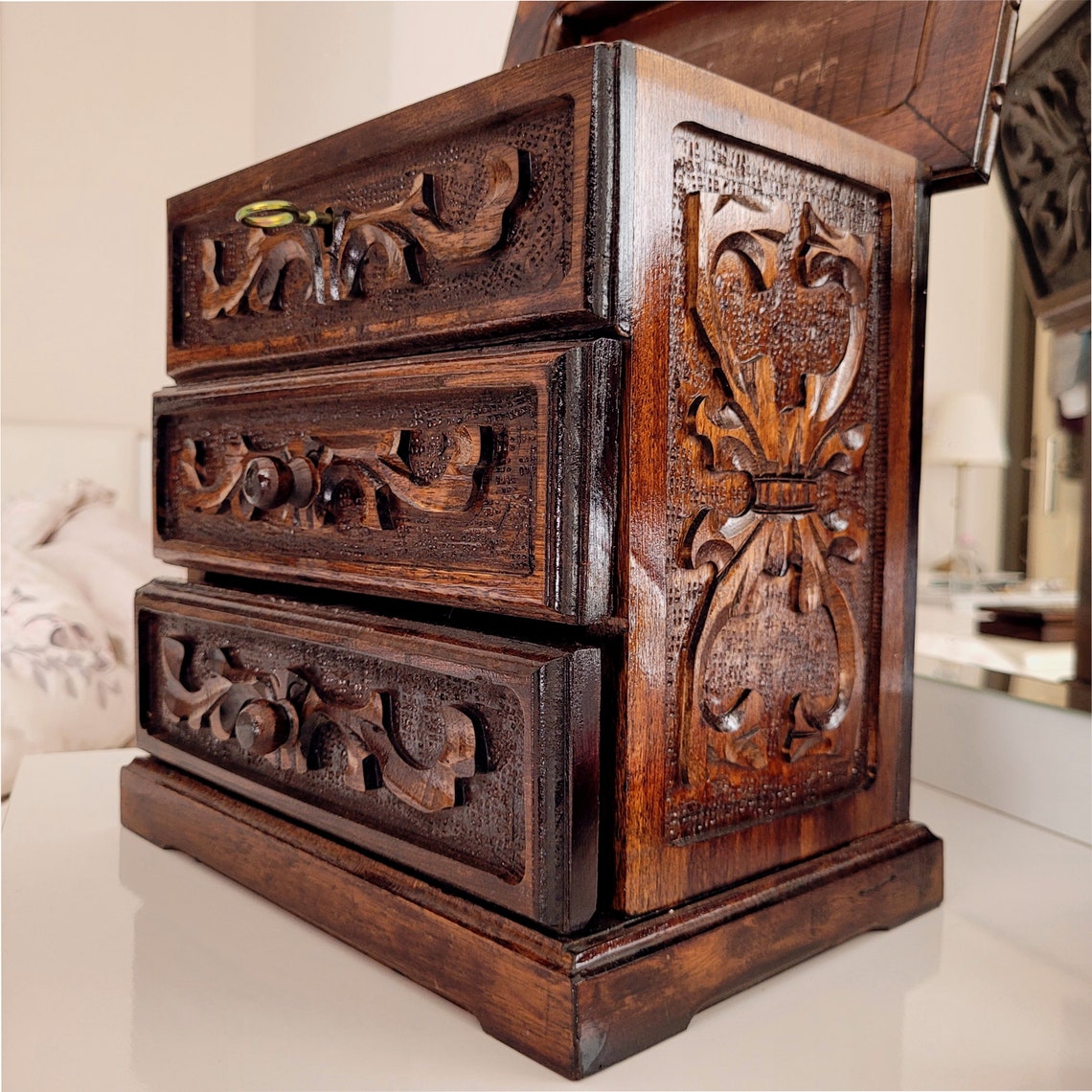 Walnut Carved Wooden Jewelry Box Locking Jewelry Box With - Etsy