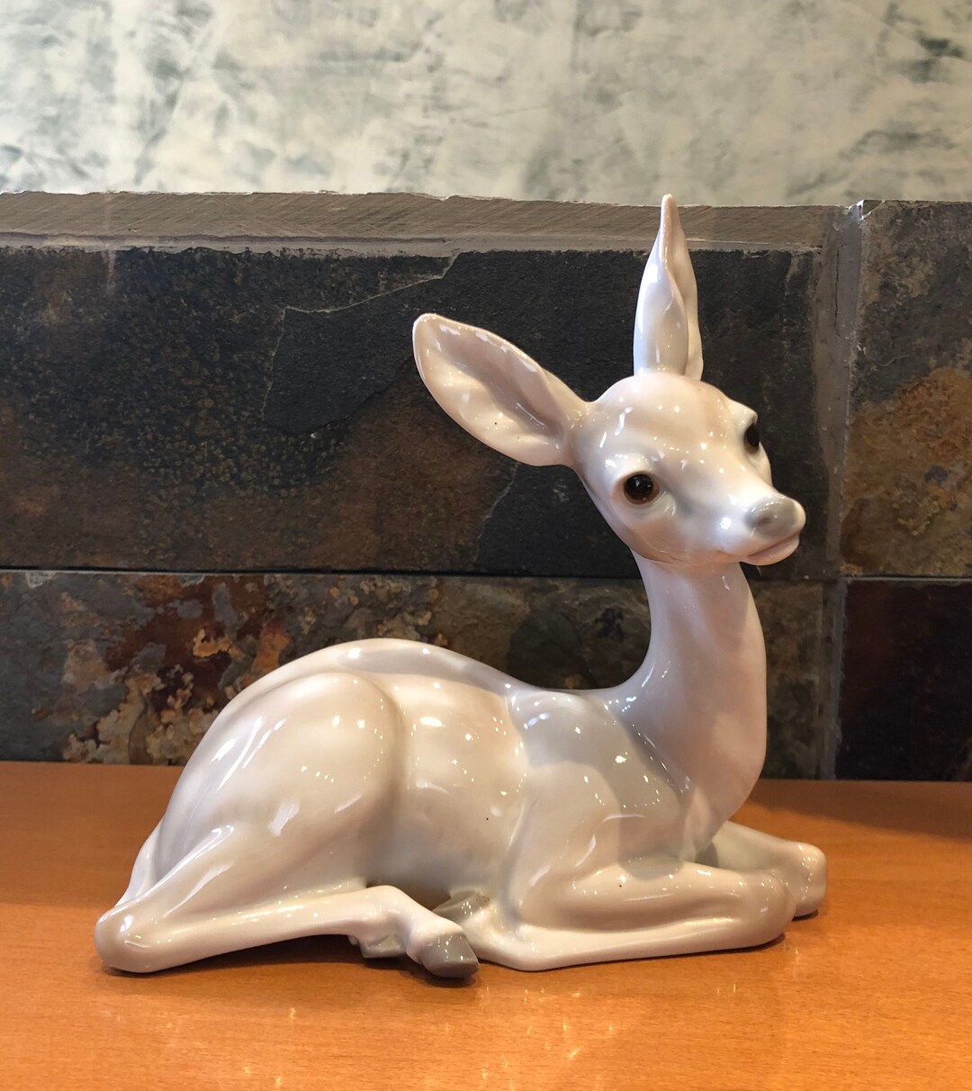 1064 DEER SITTING LLADRO - Etsy