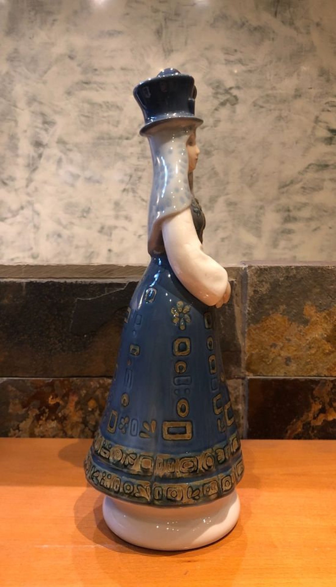 Very Rare 1157 WOMAN TRADITIONAL DRESS Lladro - Etsy