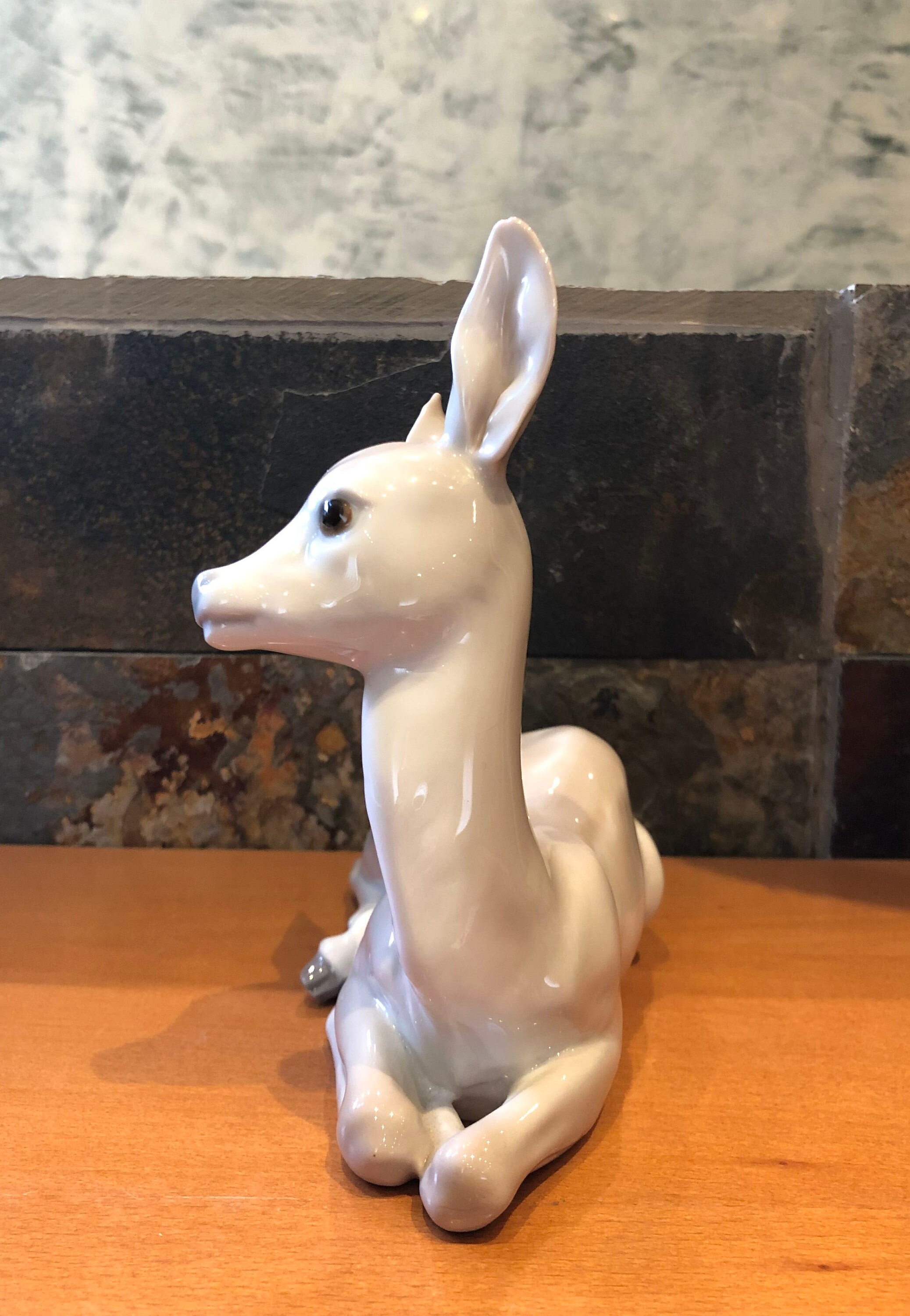 1064 DEER SITTING LLADRO - Etsy