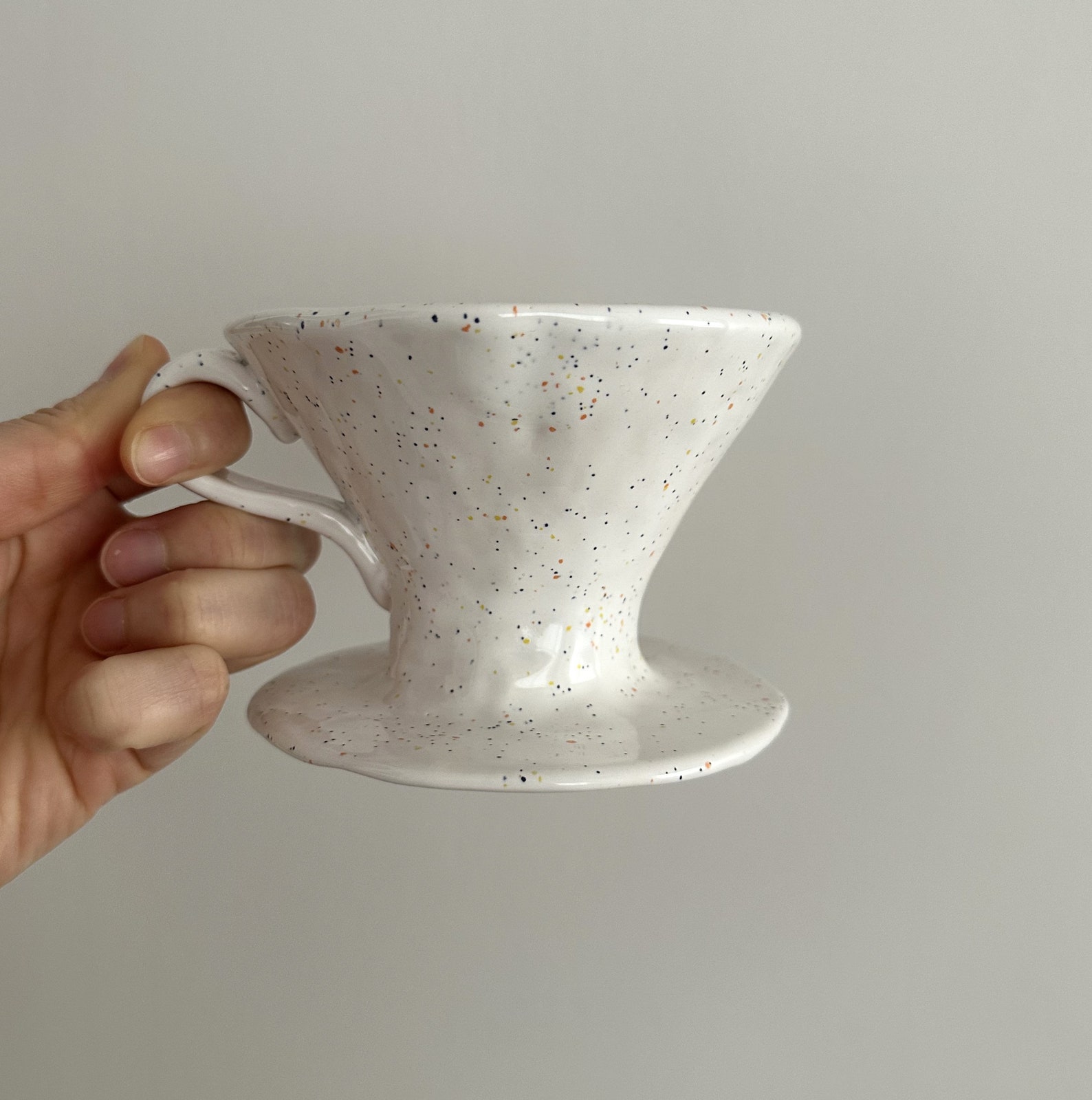 V60 Coffee Dripper + Mug, Handmade Ceramic V60 Set - Etsy