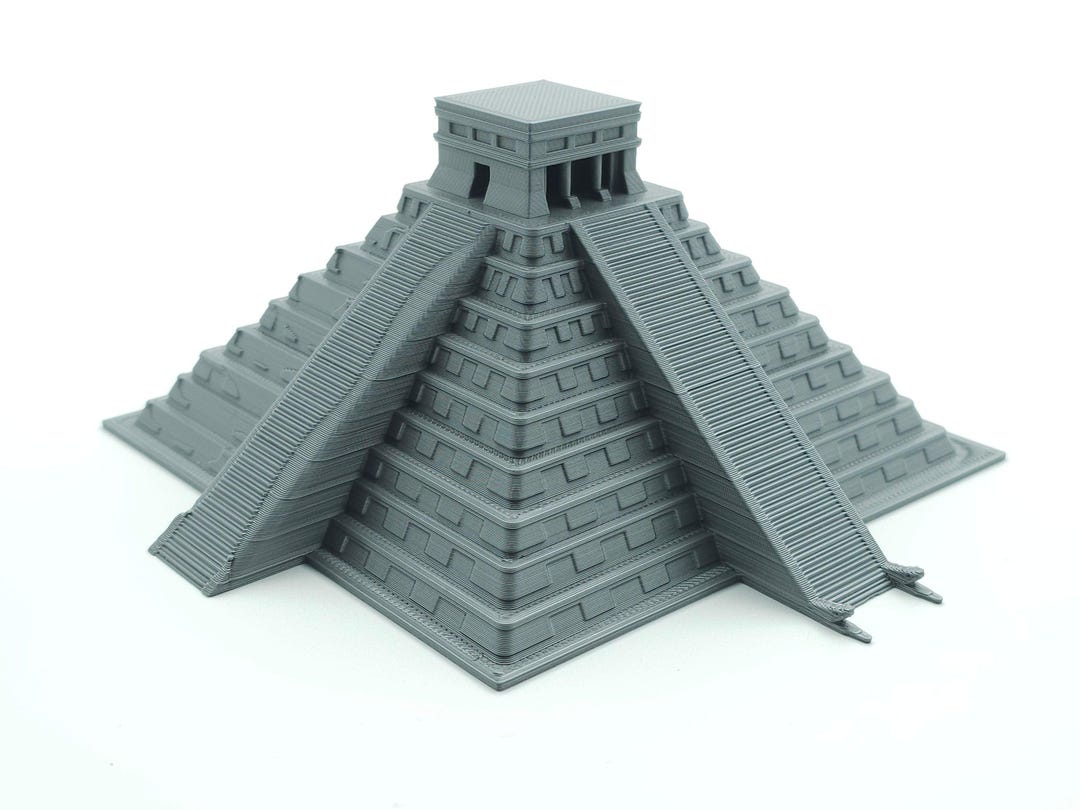 Chichen Itza Pyramid - Exquisite Kukulkan Structure - Detailed Mayan ...