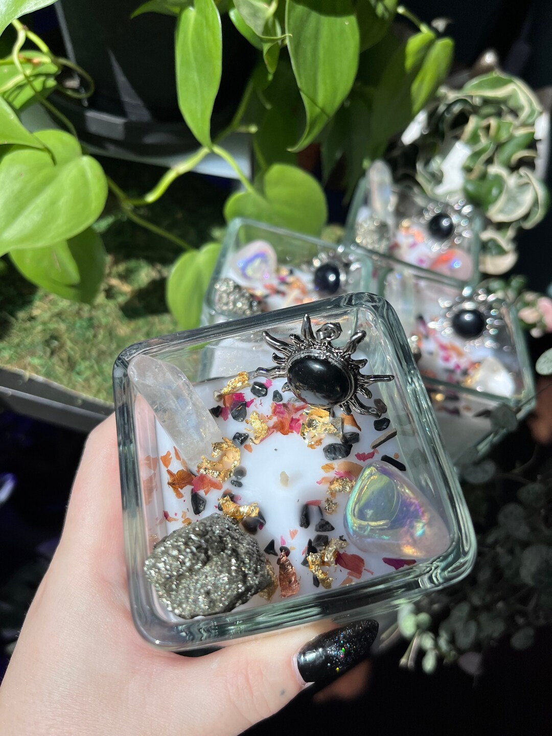 Musk Vanilla, Citrus Scented Pyrite Crystal Candle | Abundance Manifestation Candle - Etsy