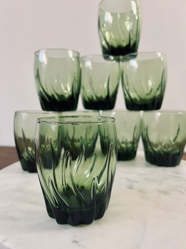 Vintage SET OF 10 Anchor Hocking Glasses Green Glassware - Etsy
