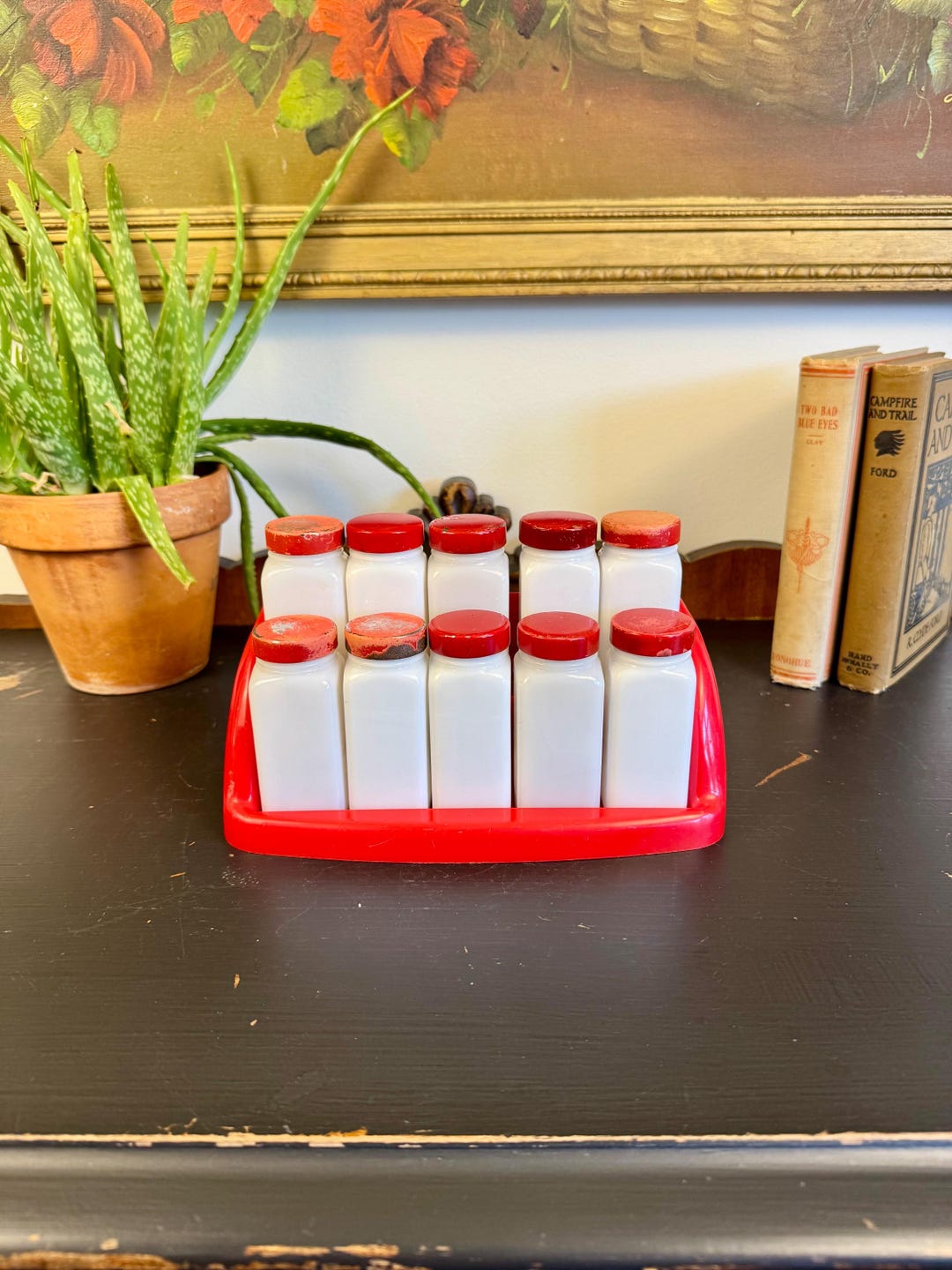 Vintage Art Deco Red & White Milk Glass Spice 10 Jar Set; WEAR; Retro ...