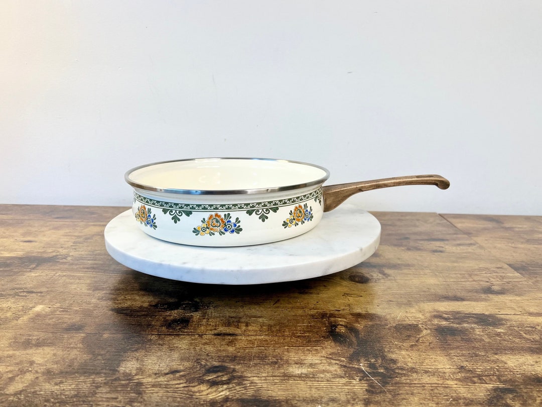 Vintage Asta Enamelware Frying Pan With Brass Handle No Lid Retro ...