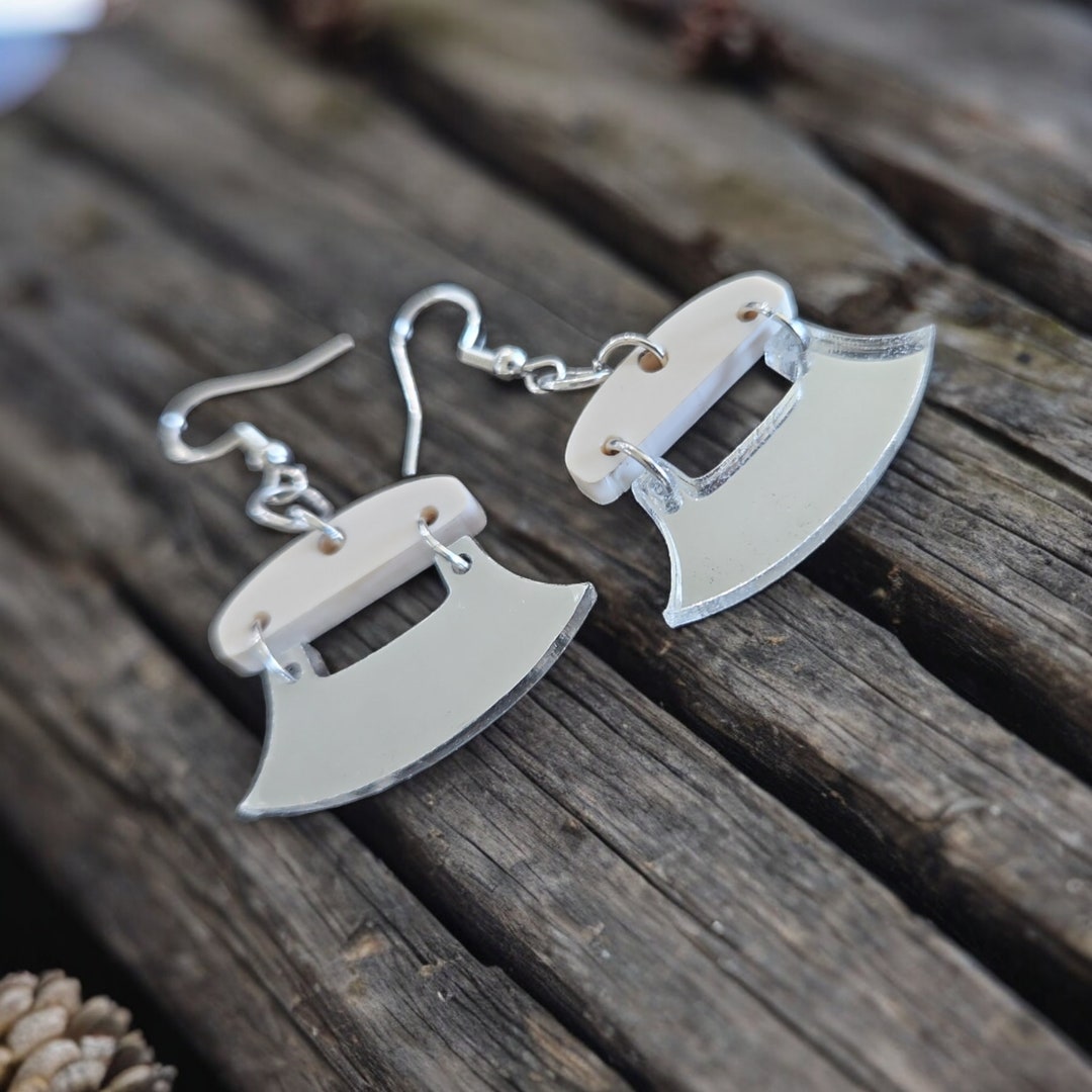 ULU | Dangle (acrylic) Earrings - Ulu, Inupiaq, Yup'ik, Alaska Earring ...