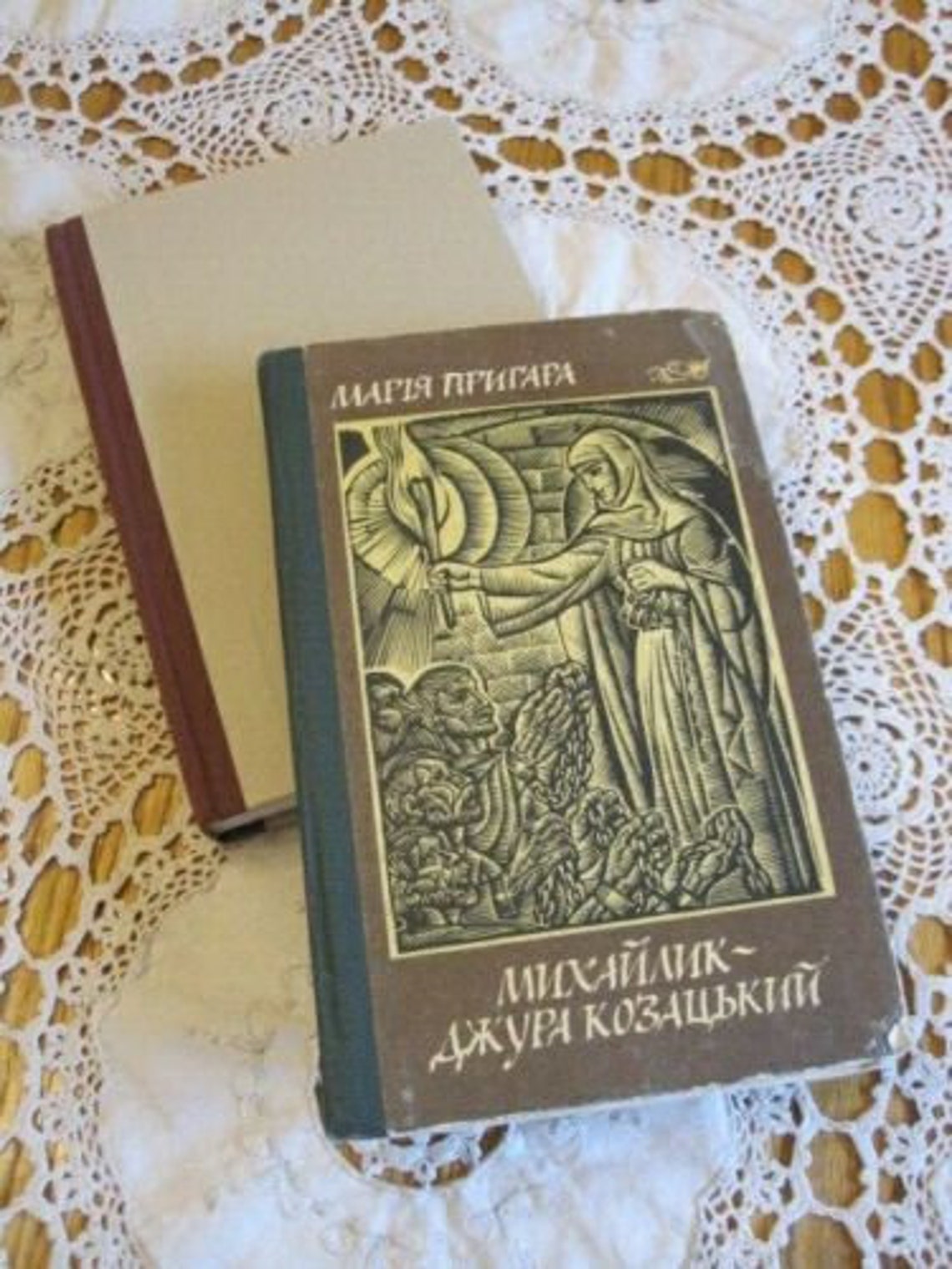 VINTAGE FARMHOUSE BOOKS Lot of 6 Cottage Romance Inspired Collection ...
