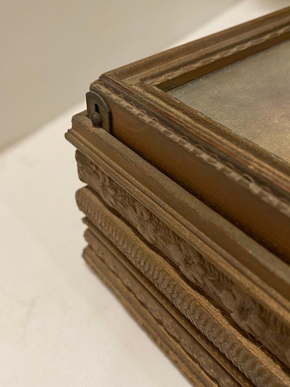 Antique Jewelry Box with Lithograph print - Gem