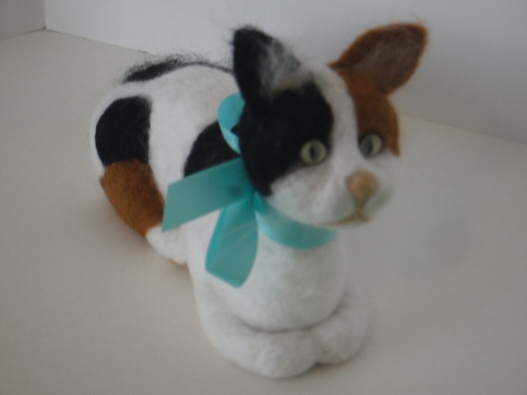 SALE Calico Cat, Needle Felted Cat, Collectable Cat, Life Size Cat - Etsy