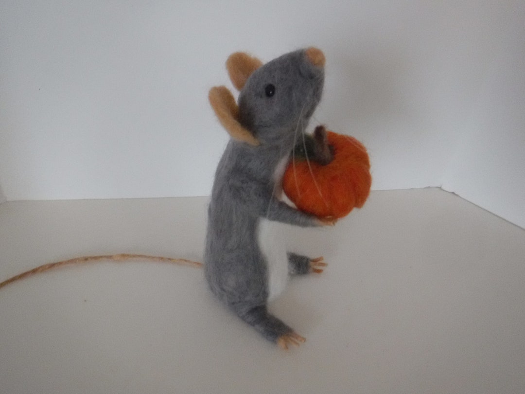 Mouse With Pumpkin Needle Felted Mouse Collectible Mouse - Etsy