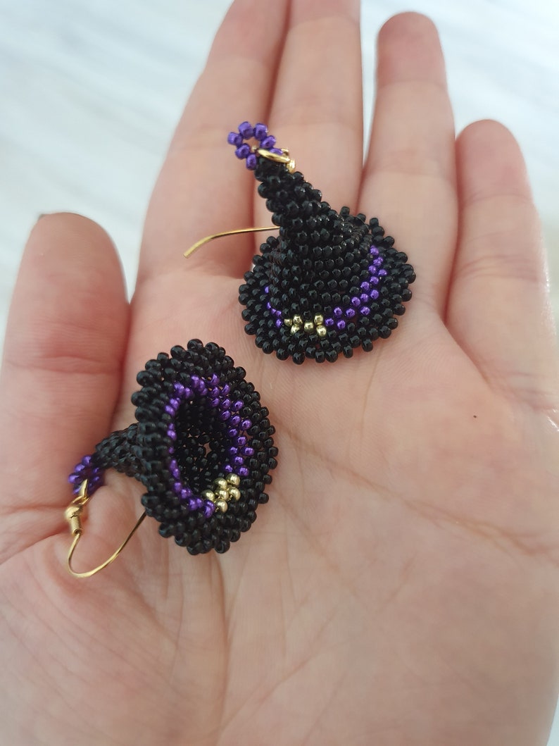 3D Beaded Witch Hat Earrings: Spooky Halloween Dangle Jewelry - Etsy