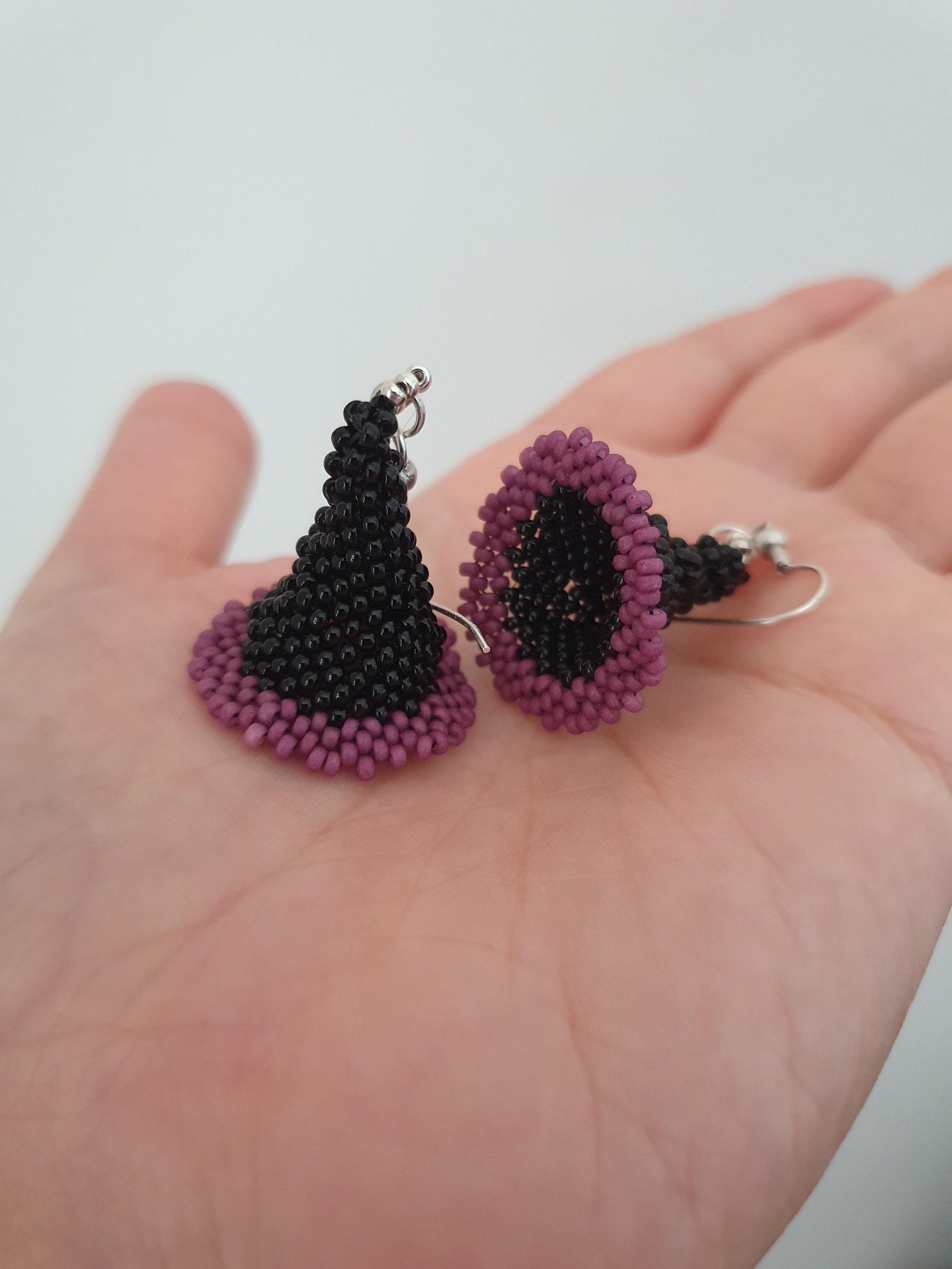 3D Beaded Halloween Witch Hat Earrings: Miyuki Beads, Gothic Jewelry - Etsy