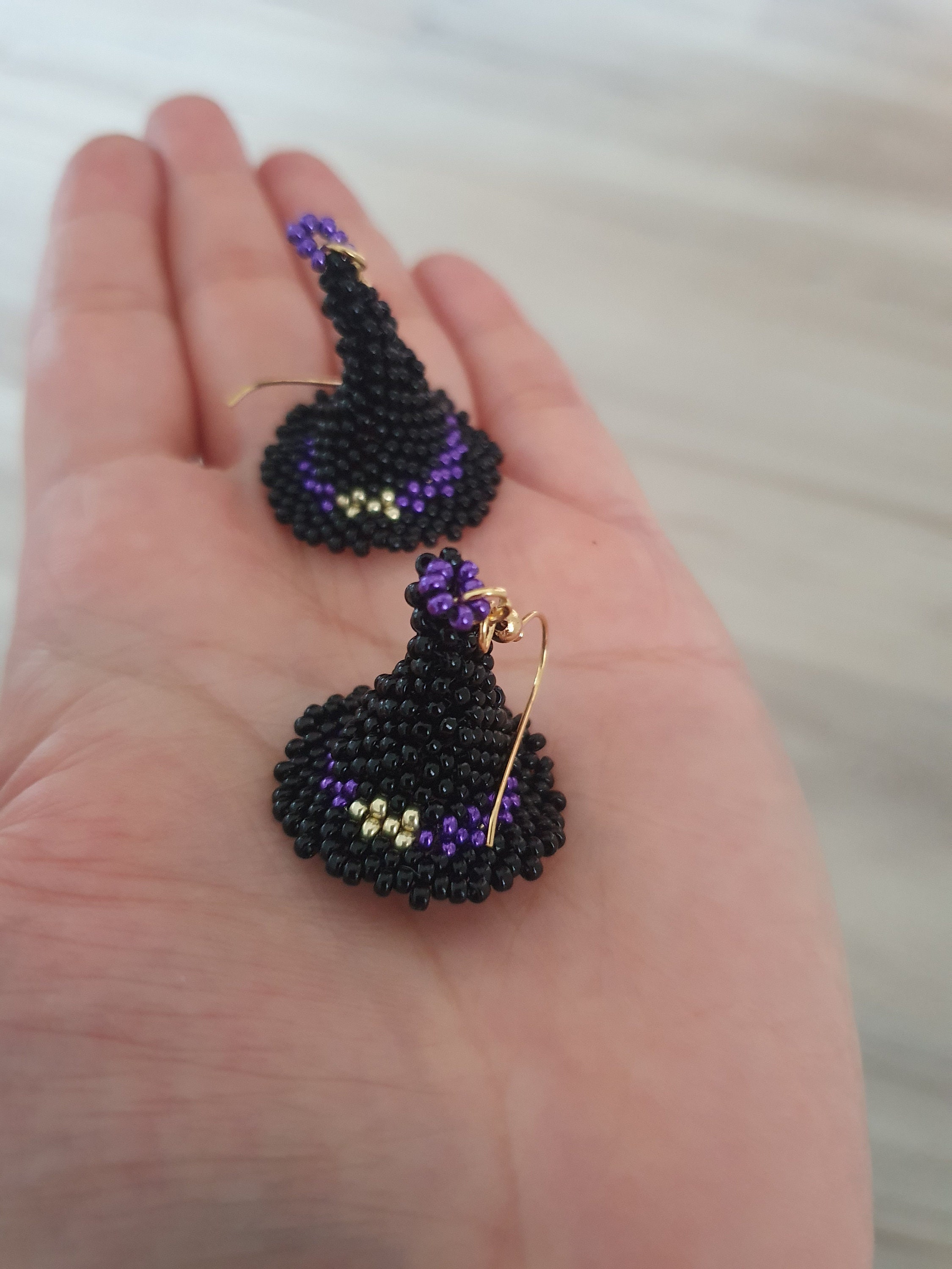 3D Beaded Witch Hat Earrings: Spooky Halloween Dangle Jewelry - Etsy